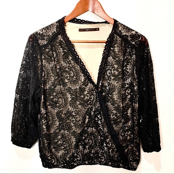 hazel | Tops | Hazel Black Lace Criss Cross Cropped Xl Blouse | Poshmark